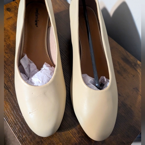 comfortview | Shoes | Comfort View Vida Slip On Pumps | Poshmark